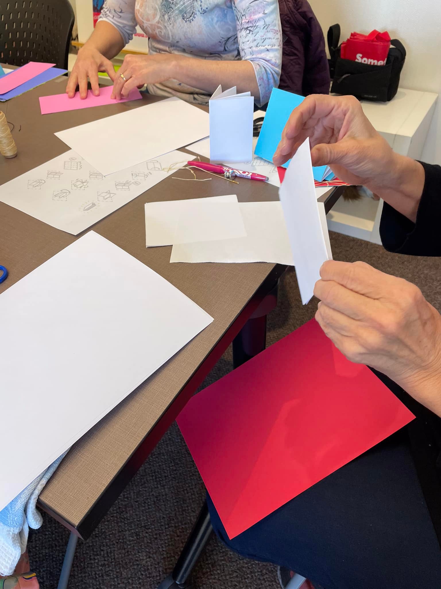 Book-binding workshop! | derek beaulieu's blog